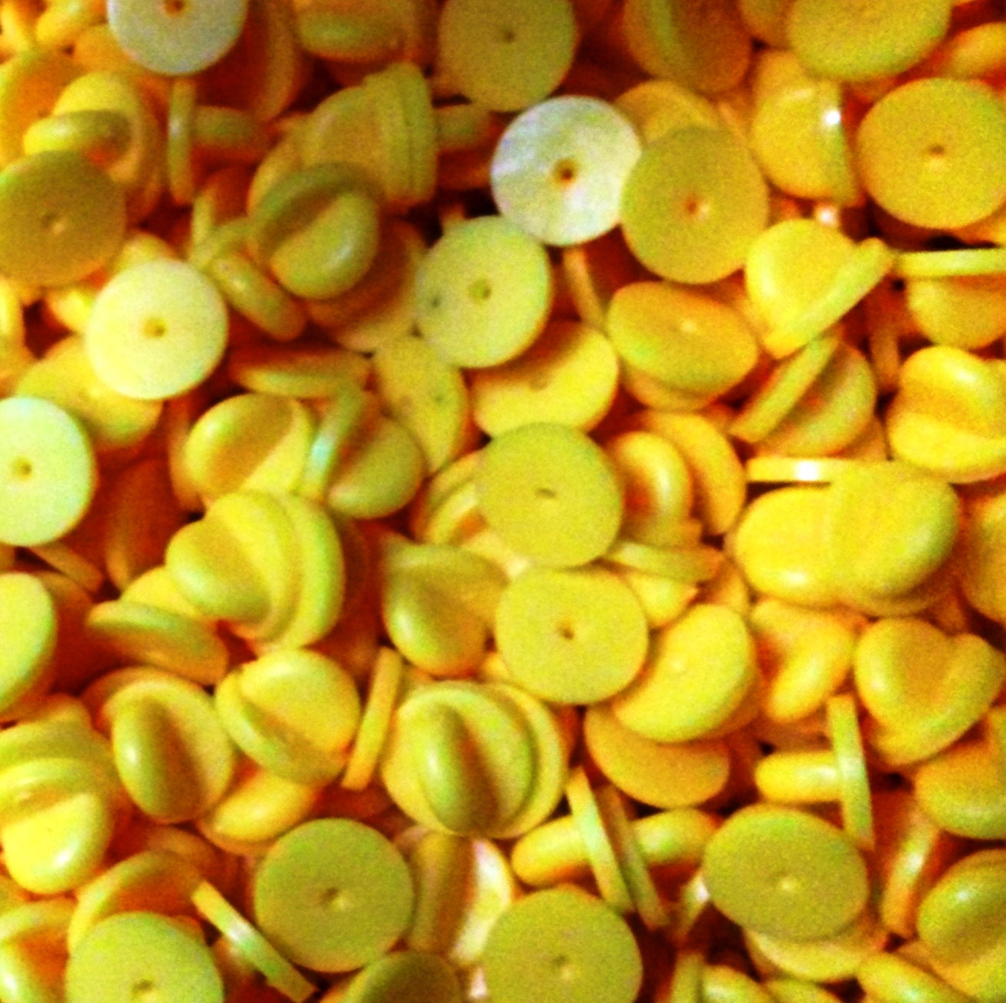 Pin Backs Black Yellow Red Blue Lapal Pin Backings - Etsy 日本