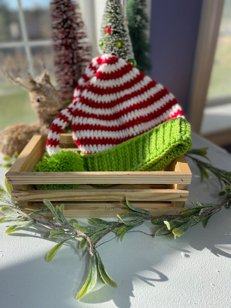 Santa / Elf Hat Crochet Pattern - Etsy