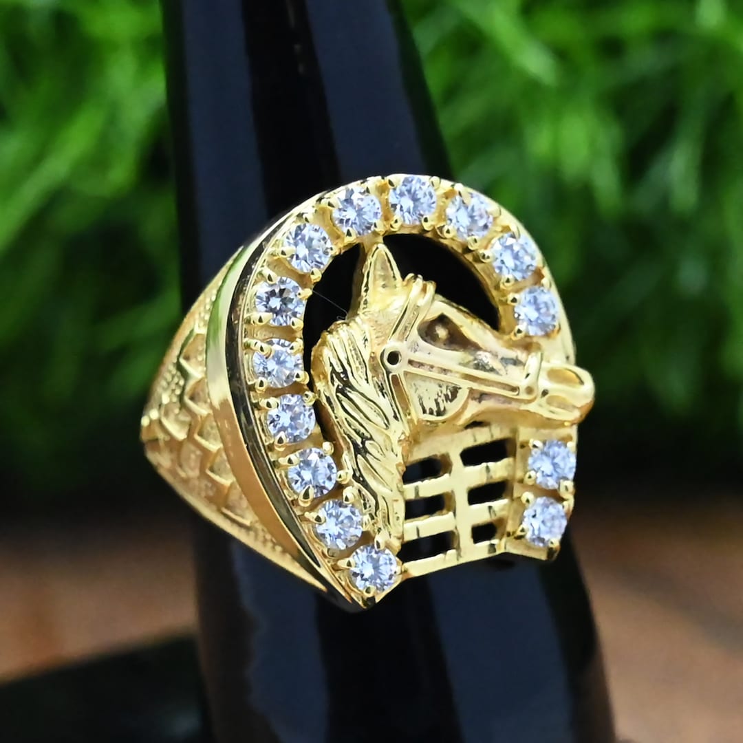 Elegant Horse Hoof Ring, 18K Gold-plated Men's Signet Ring, Horse Hoof ...