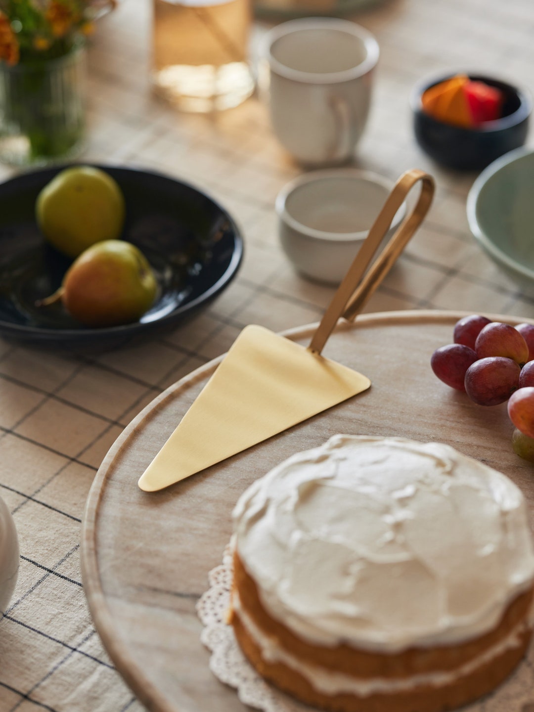 Loop Brass Cake Server - Etsy