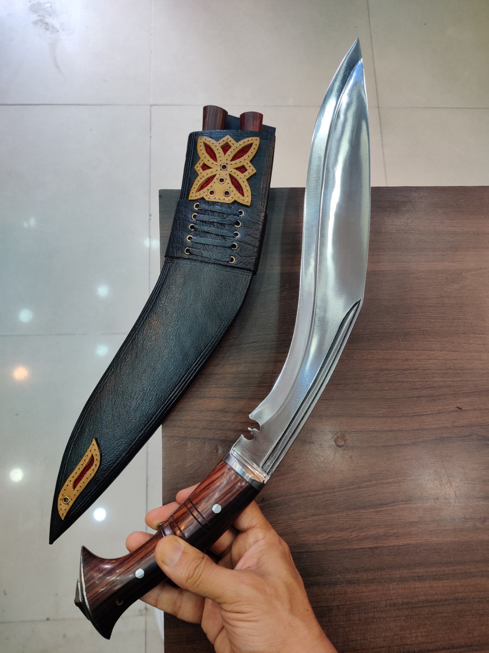 Khukuri GAJE GHALE A Brand New Khukuri Handcrafted in Nepal to Honor A VC Hero to Remember Him ...