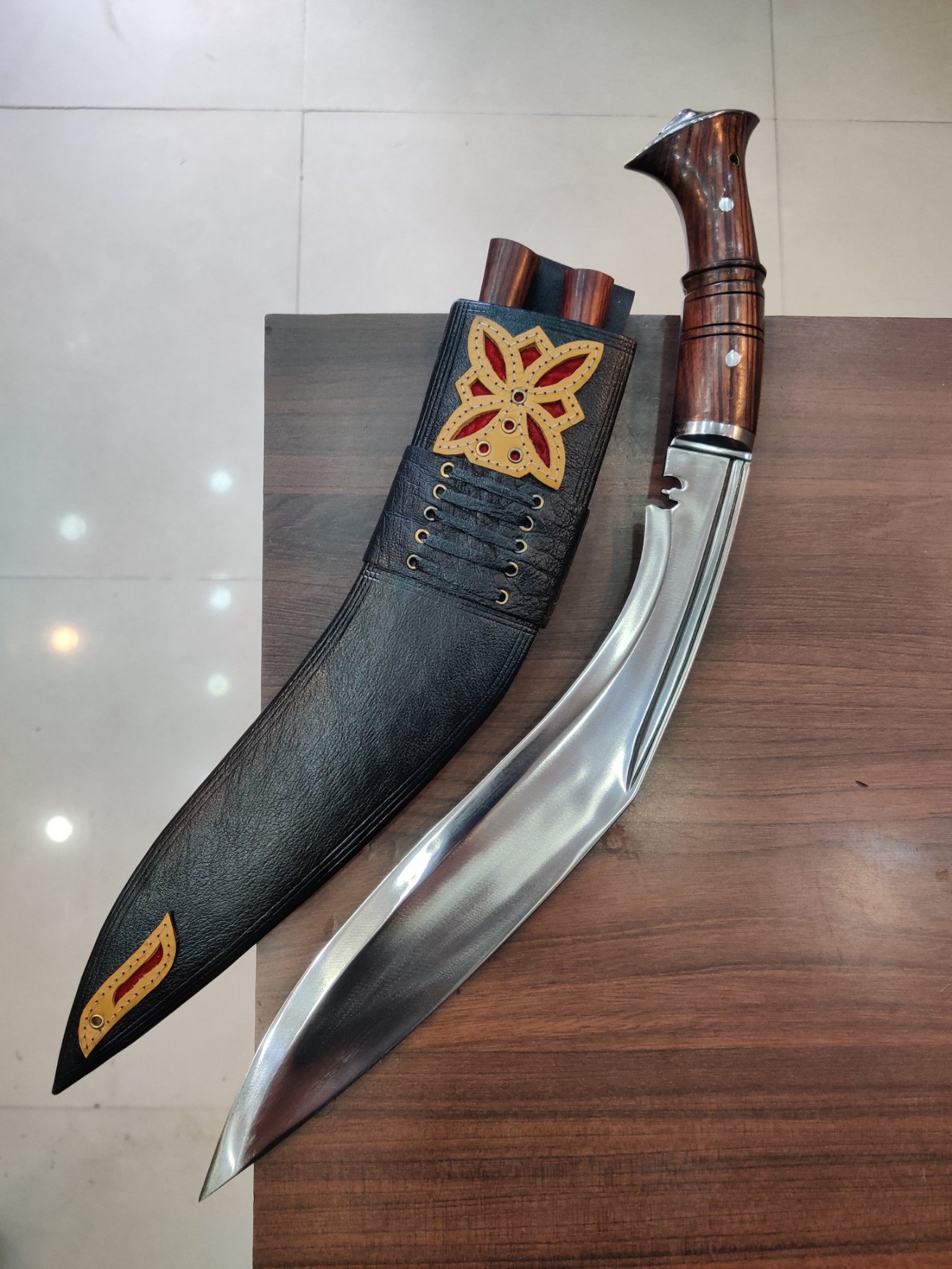 Khukuri GAJE GHALE A Brand New Khukuri Handcrafted in Nepal to Honor A VC Hero to Remember Him ...
