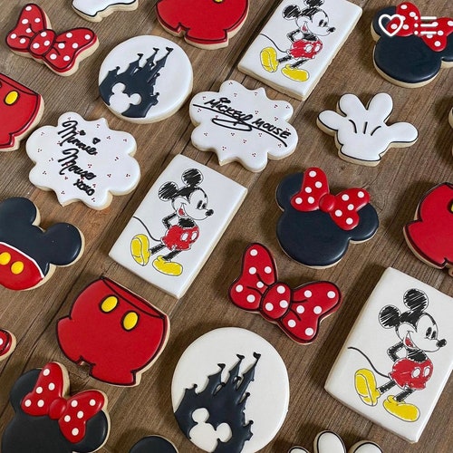 Mickey and Minnie Mouse Custom Decorated Cookies - Etsy