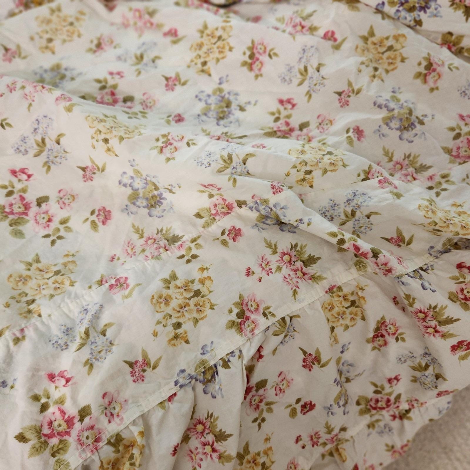 Shabby Chic Feminine White Floral Bedspread Ruffle Tiered Twin ...