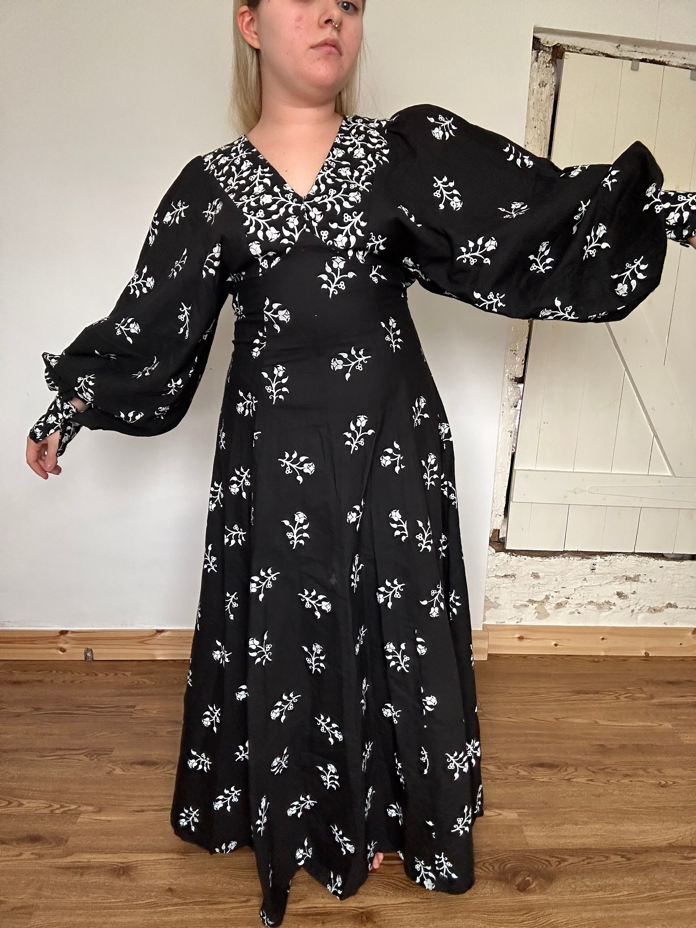 Rare Early 70s London Mob Dress - Etsy