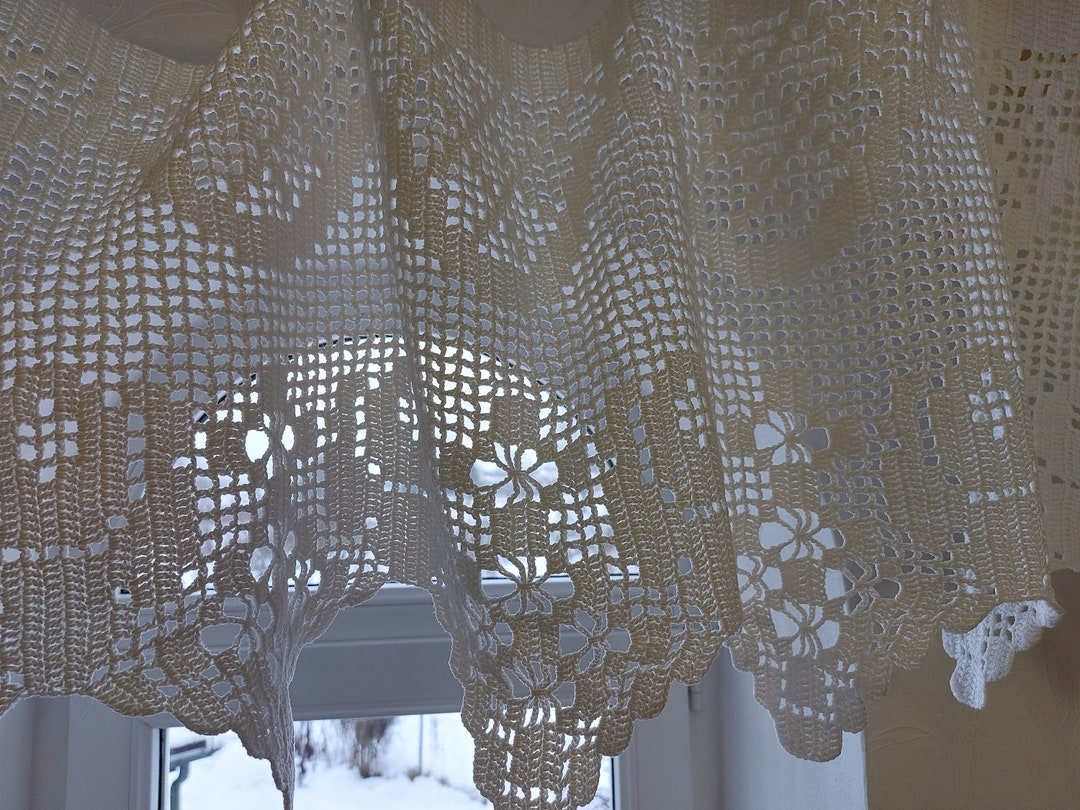 Vintage Thick Cotton Crochet Valance Curtain , Vintage Cafe Curtain ...