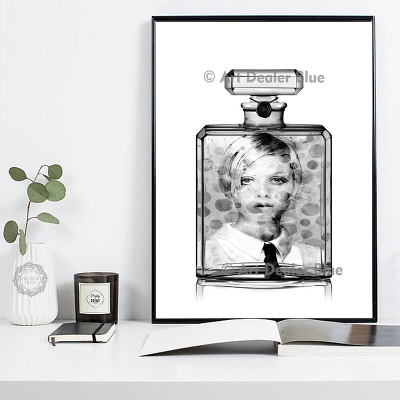 Twiggy Poster - Etsy
