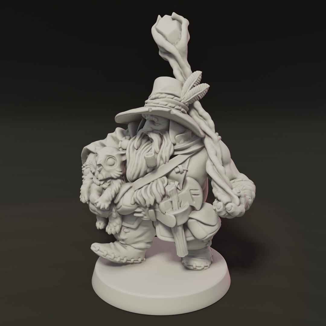 Dnd Miniature Dwarf Male Druid With Chub Miniature for Dungeons and ...