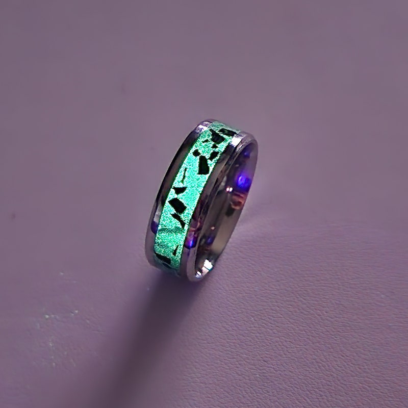 Glow Ring - Etsy