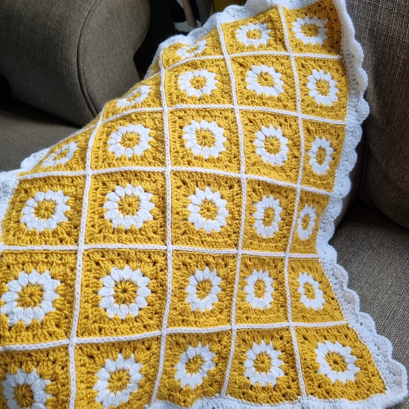 Daisy Crochet Blanket - Etsy