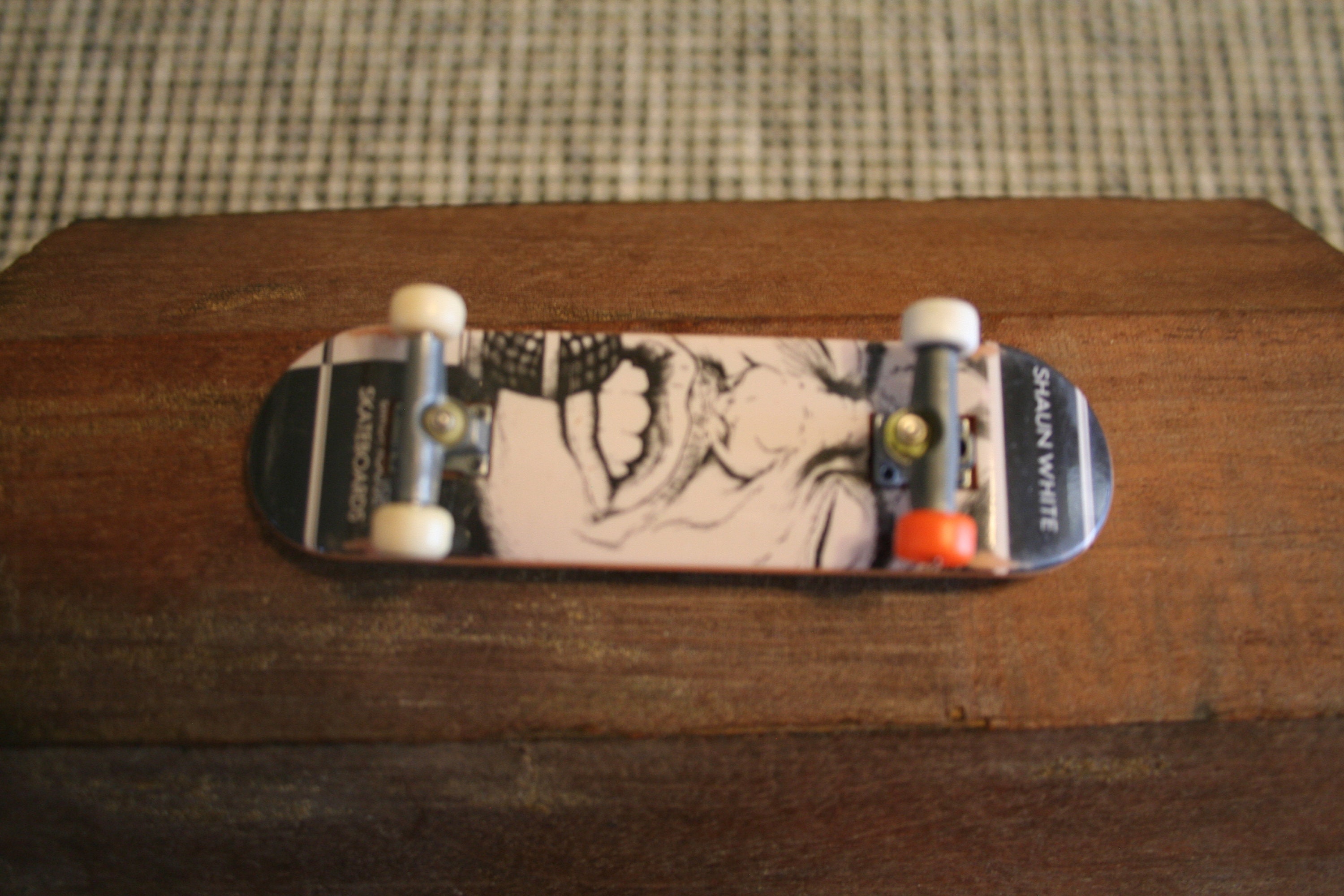 Shaun White Tech Deck Finger Board Collective Bird House Skateboards ...