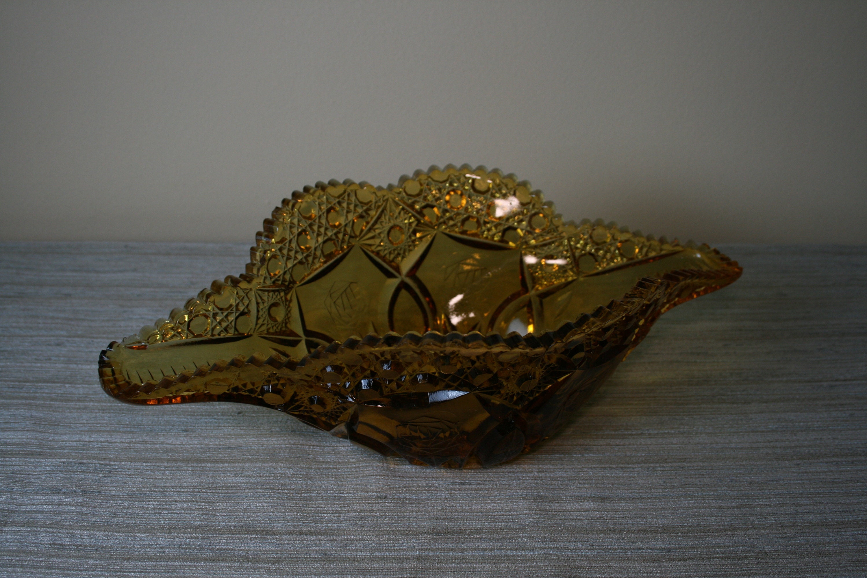 Vintage Kemple Glass Wheatonware Napoleon Hat Banana Bowl Amber Cane ...