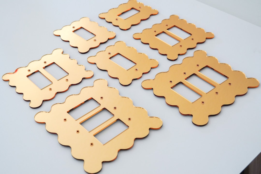 Mirror Gold Wiggle Light Switch Plate Cover: Scalloped Acrylic - Etsy