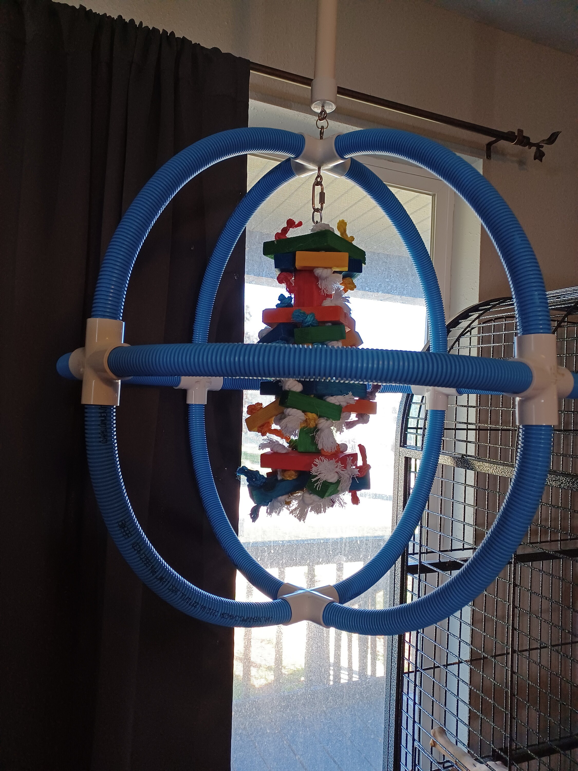 23 PVC Hanging Orb, Parrot/bird Swing, Outdoor Aviary Activity Perch 3/ ...