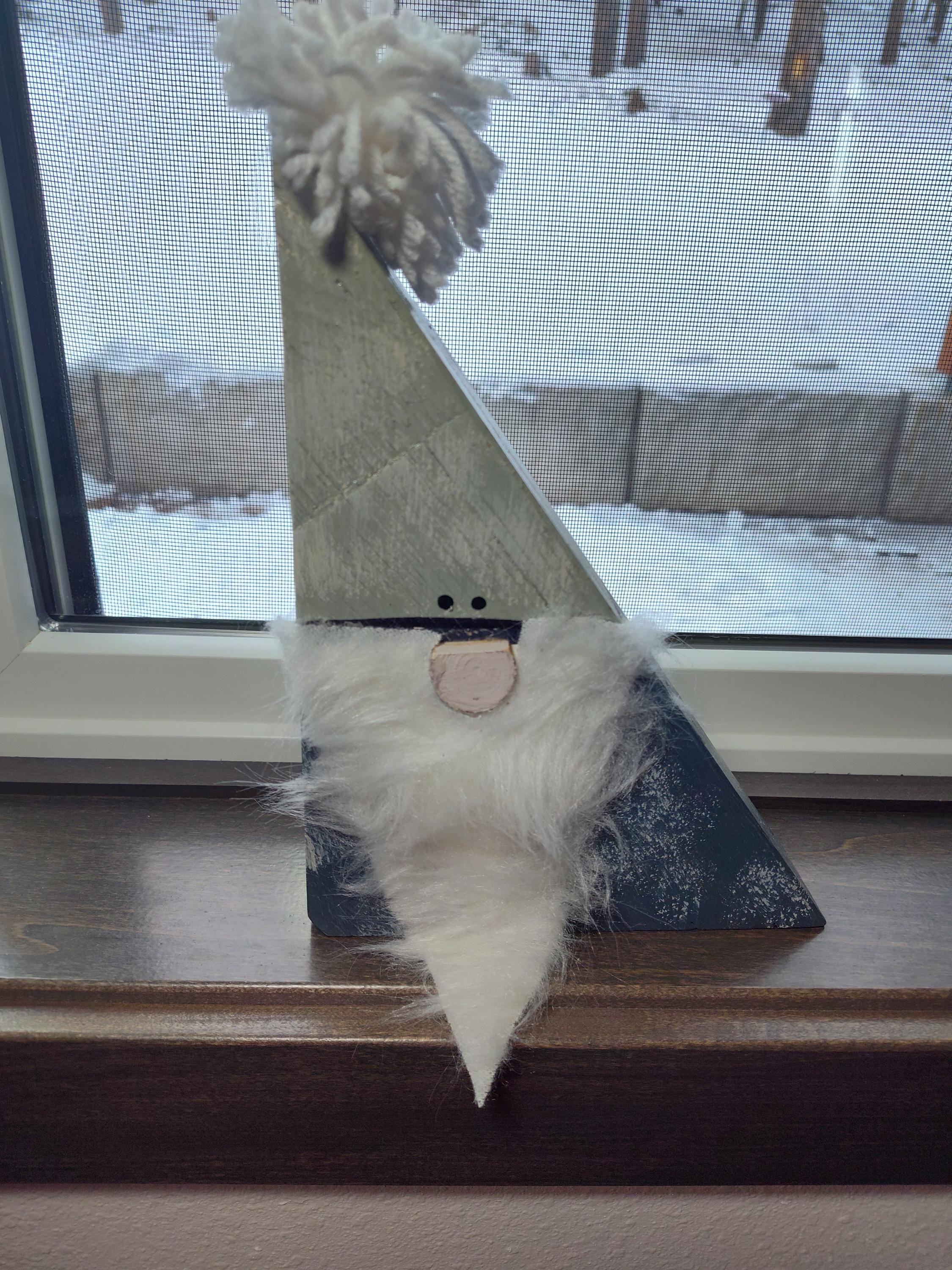 RECLAIMED Wood Gnome Triangle 1-1/2" Thick by 7" by 10" Shelf Sitter ...