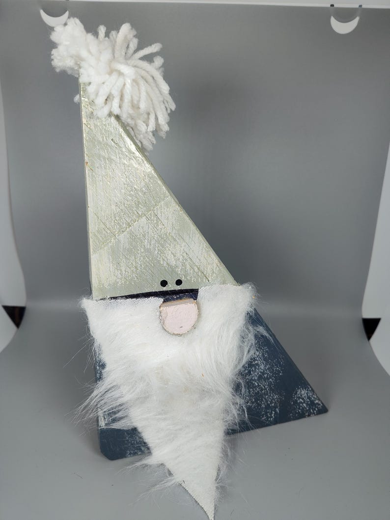 RECLAIMED Wood Gnome Triangle 1-1/2" Thick by 7" by 10" Shelf Sitter ...