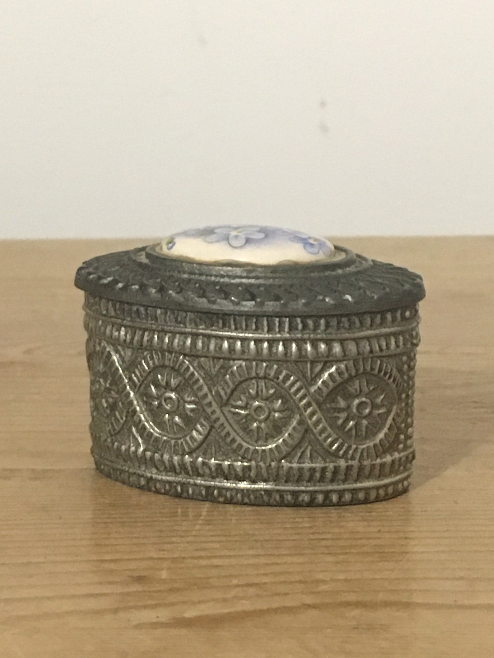 Vintage Small Oval Pewter Trinket Box With Floral Porcelain - Etsy UK