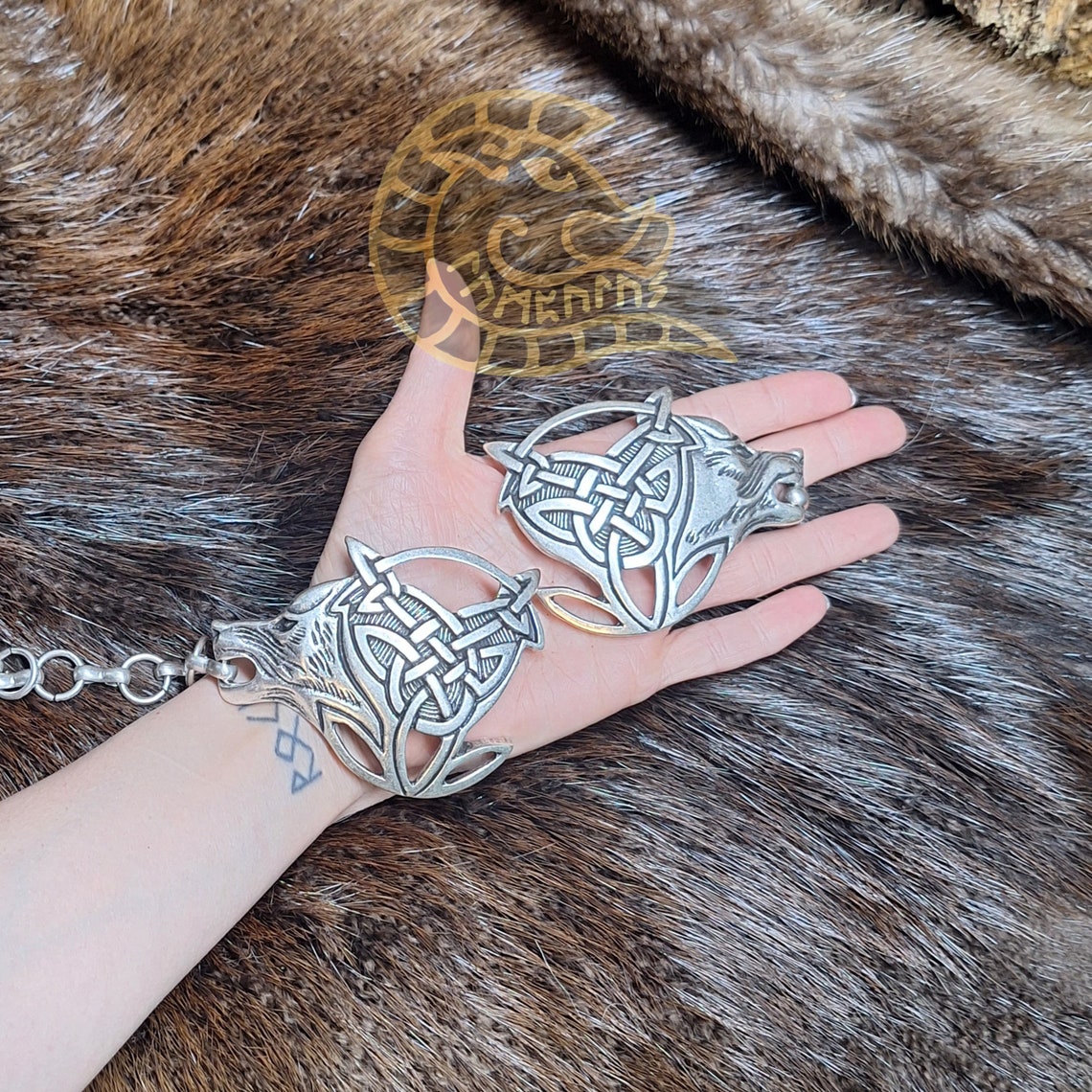 Wolf Clasp, Silver Wolf Heads, Rivet Fitting for Coat, Fur, Suitable ...