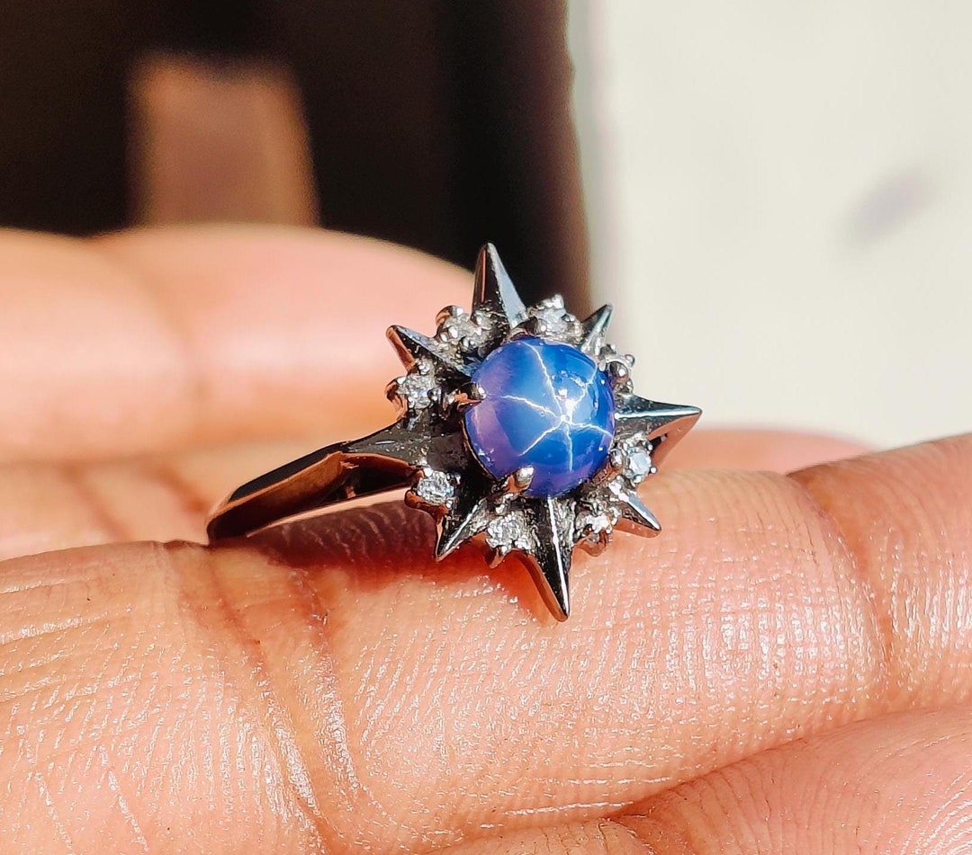 Round Blue Lindy Star Ring, Lindy Star Sapphire Women Sapphire Ring ...