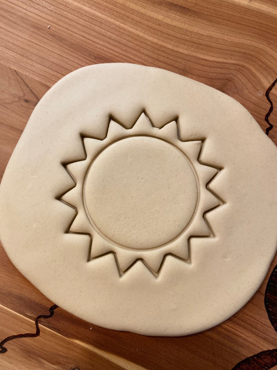 Sun Cookie Cutter With Detail - Etsy
