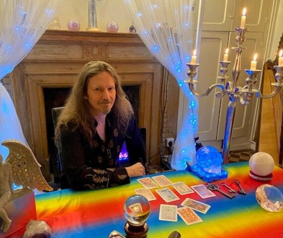 UK Psychic 1 Question Reading Digital Download Thirty Years - Etsy