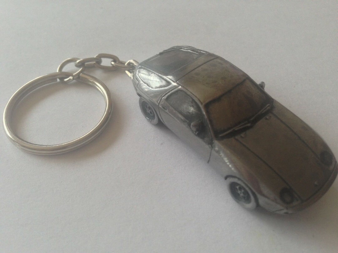 Classic German Sports Car 928 Ref191 Car Keyring or Pin Badge Classic ...