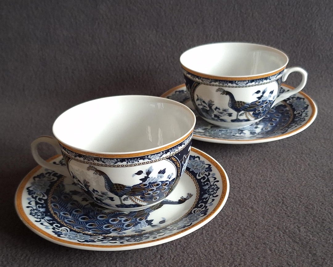 A Pair of Vintage Japanese Porcelain Cups and Saucers With Traditional ...