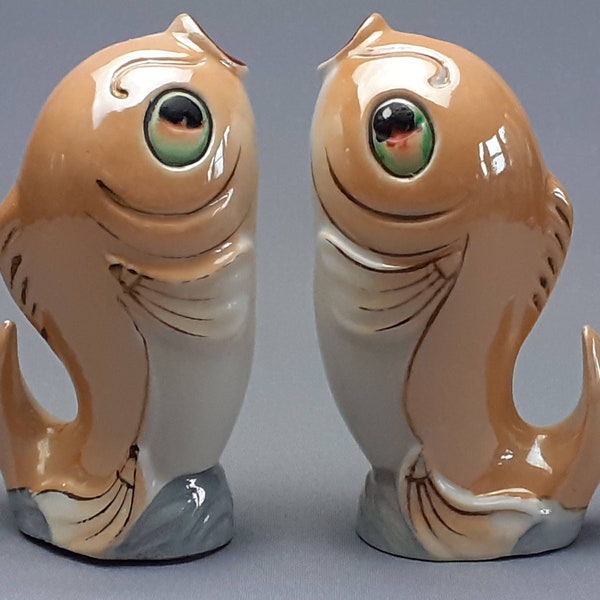 Chinese Salt and Pepper Shakers - Etsy