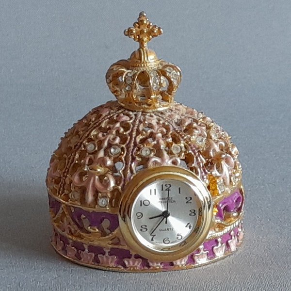 Vintage Crown Clock - Etsy