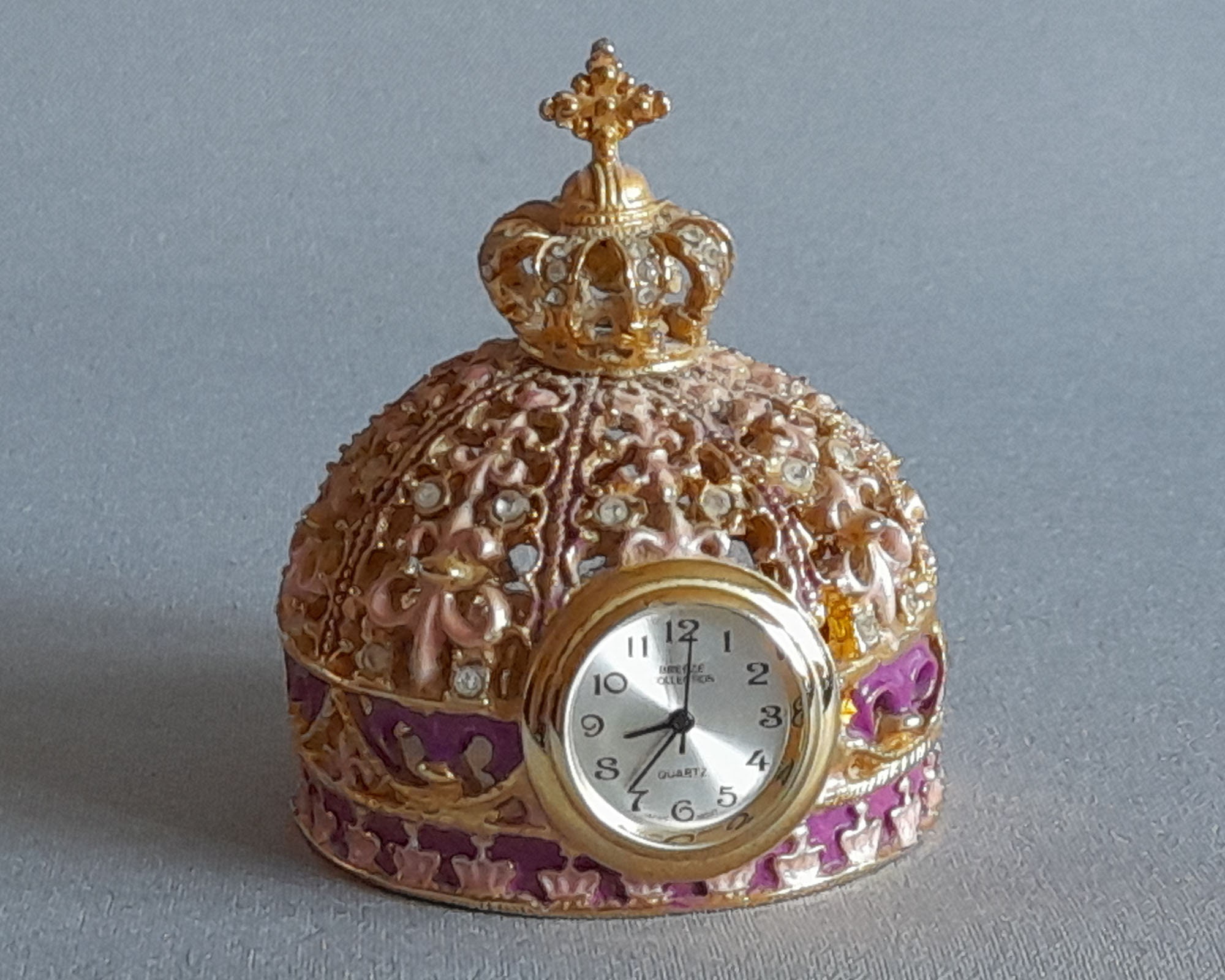 Vintage Breeze Jewelled Crown Clock - Etsy