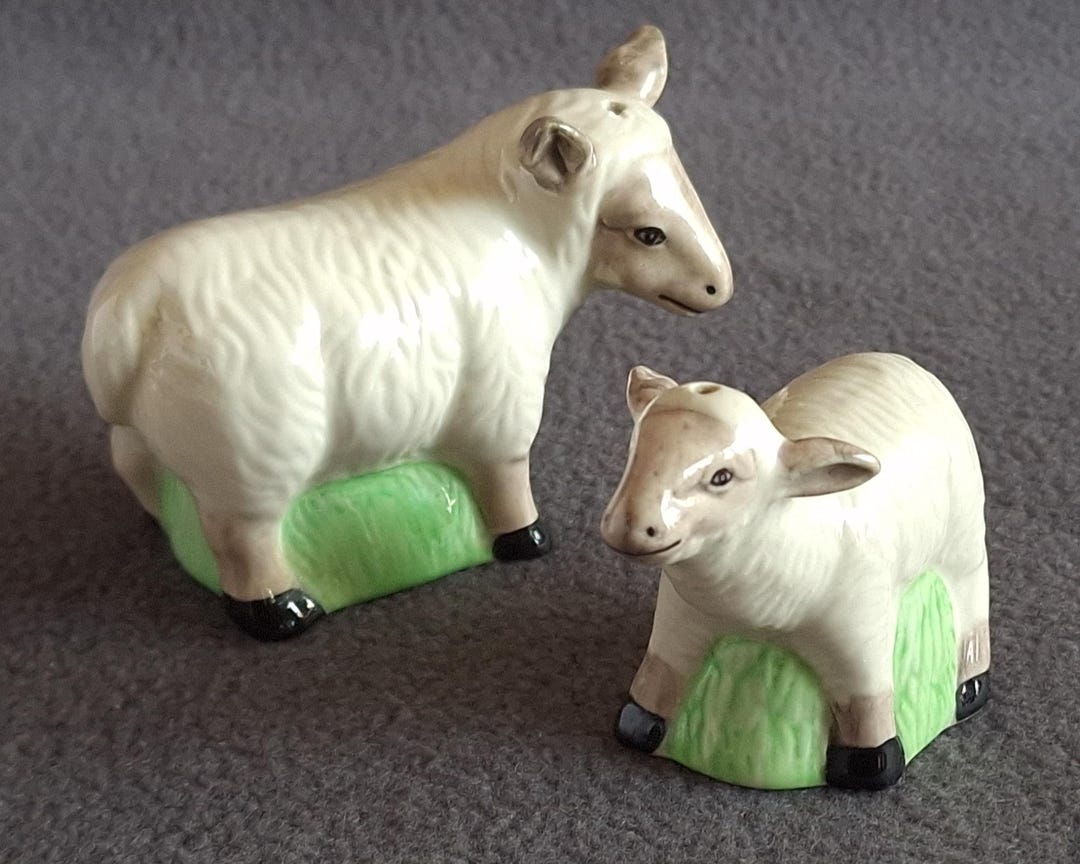 Vintage Ceramic Sheep and Lamb Salt & Pepper Shakers - Etsy