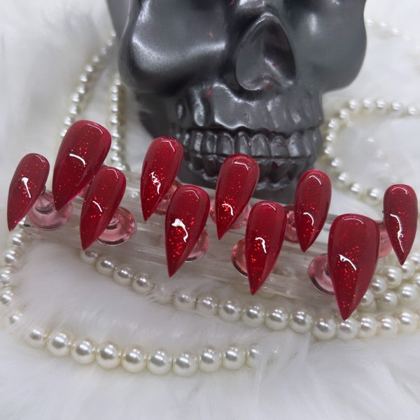 Red Nails - Etsy