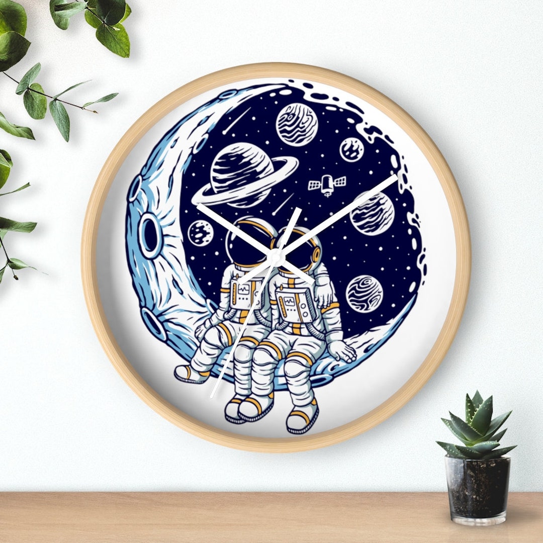 Unique Wall Clock St Valentine Gift Battery Wall Clock Astronaut Gift ...