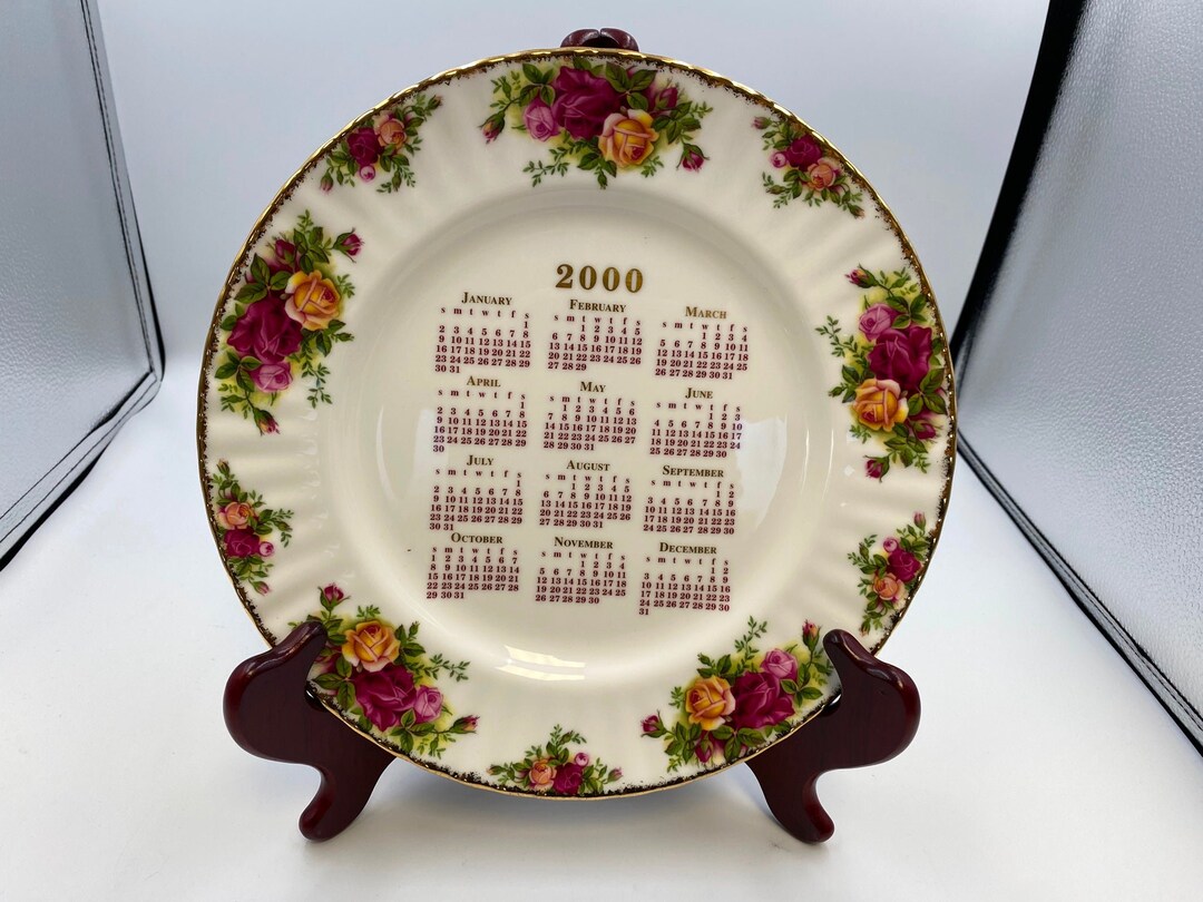 Royal Albert OLD COUNTRY ROSES 2000 Calendar Plate Signed Michael ...