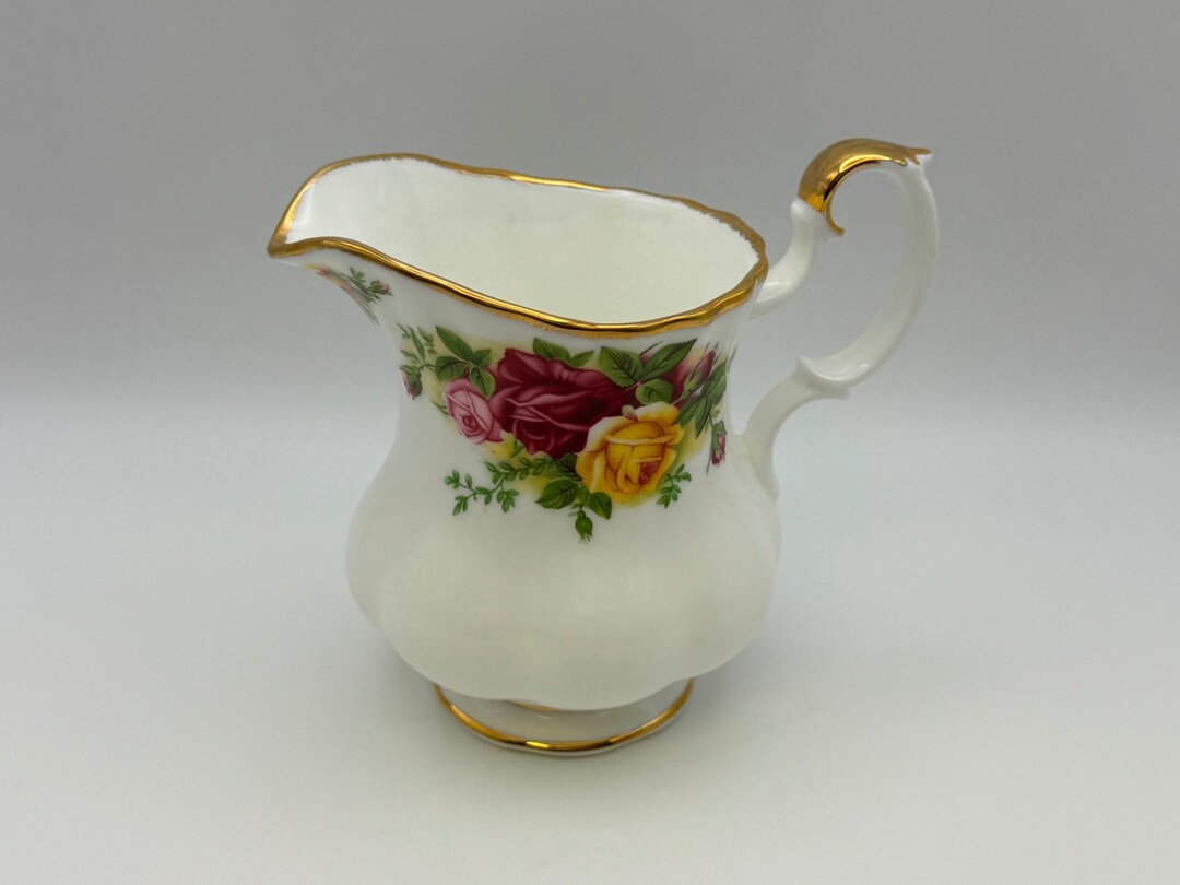 Royal Albert OLD COUNTRY ROSES Creamer - Etsy