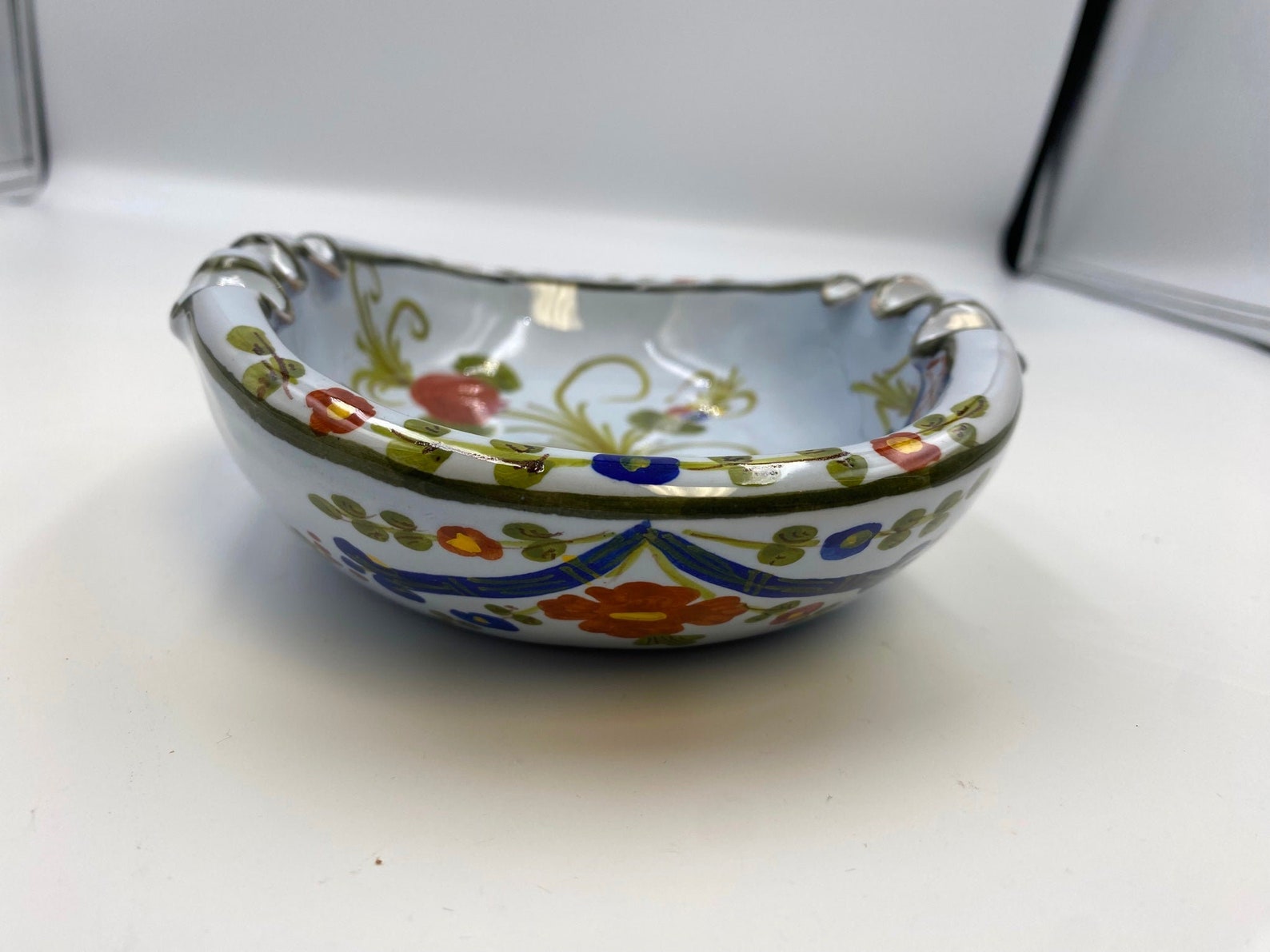 AMM Majolica Italy Pottery GAROFANO Ashtray - Etsy