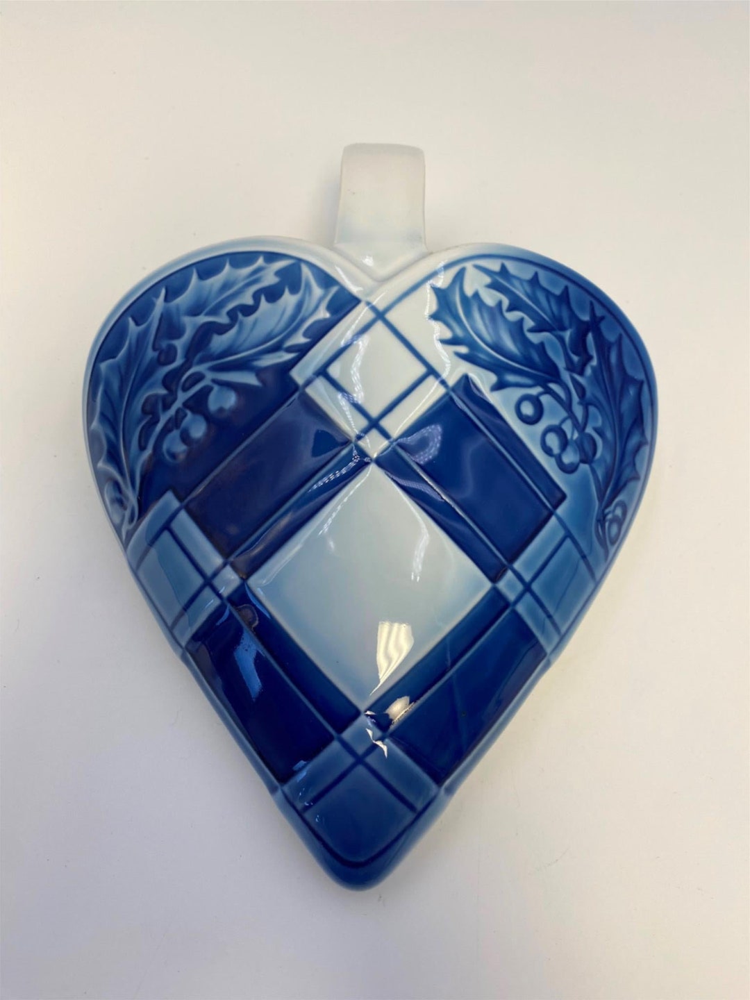 Bing & Grondahl Blue and White Wall Heart Vase Made in Denmark #9205 - Etsy