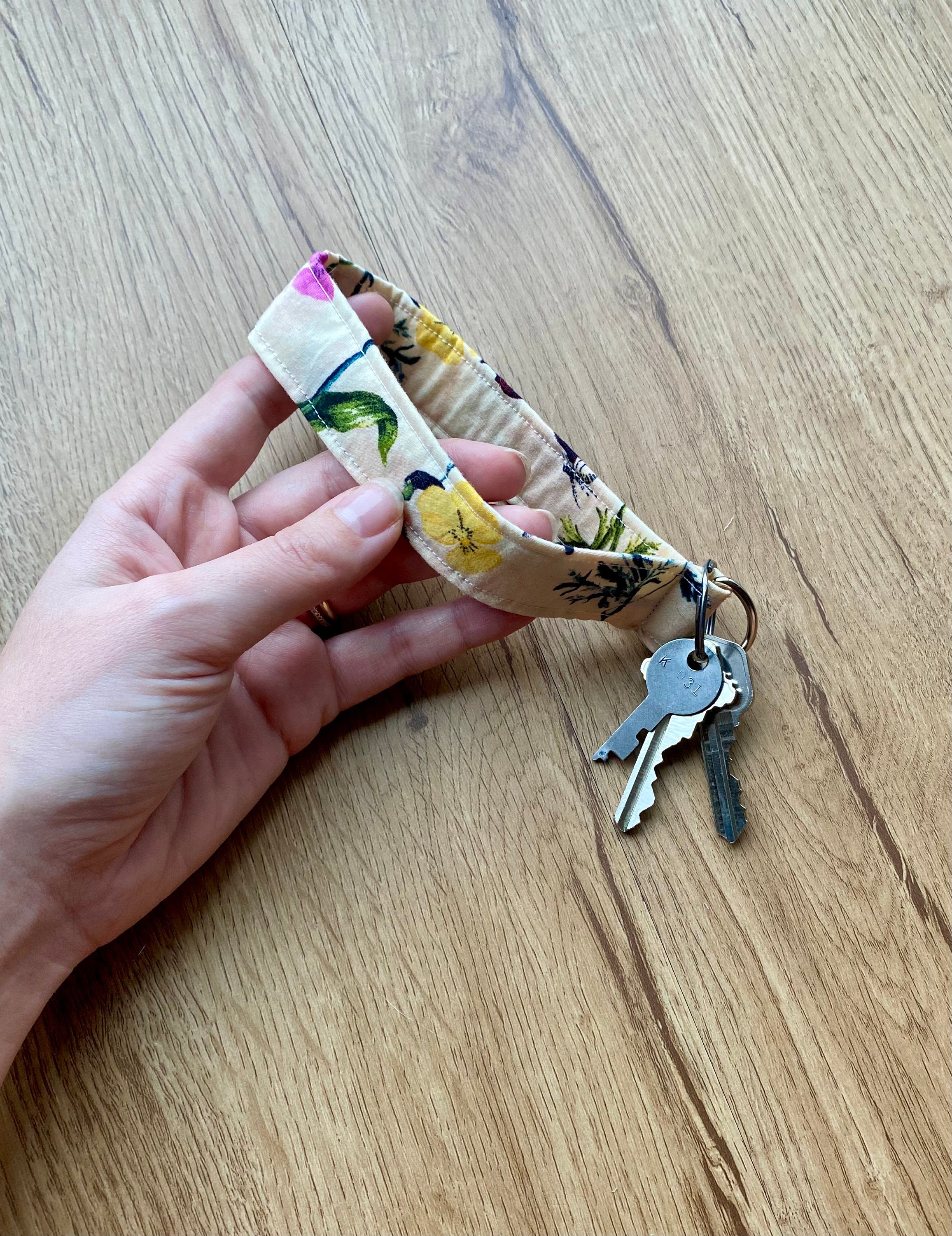 Sustainable Keychain Wristlet, Upcycled Fabric Key Fob - Etsy