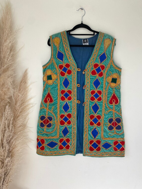 Vintage Pakistan Afghan embroidered vest // rare gree… - Gem