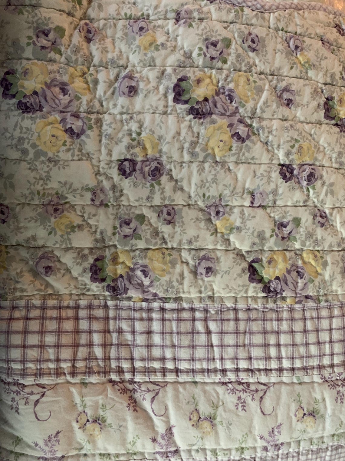 Armoire Quilt - Etsy