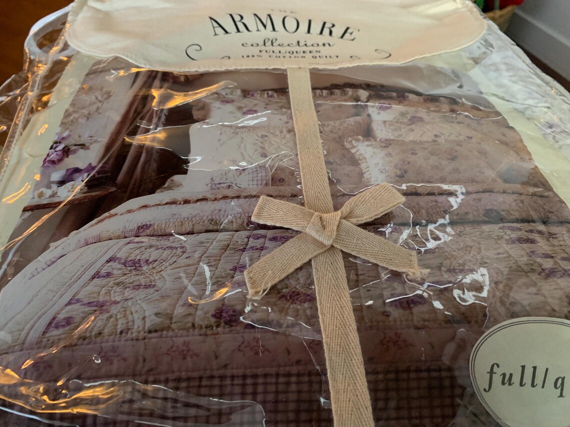 Armoire Quilt - Etsy