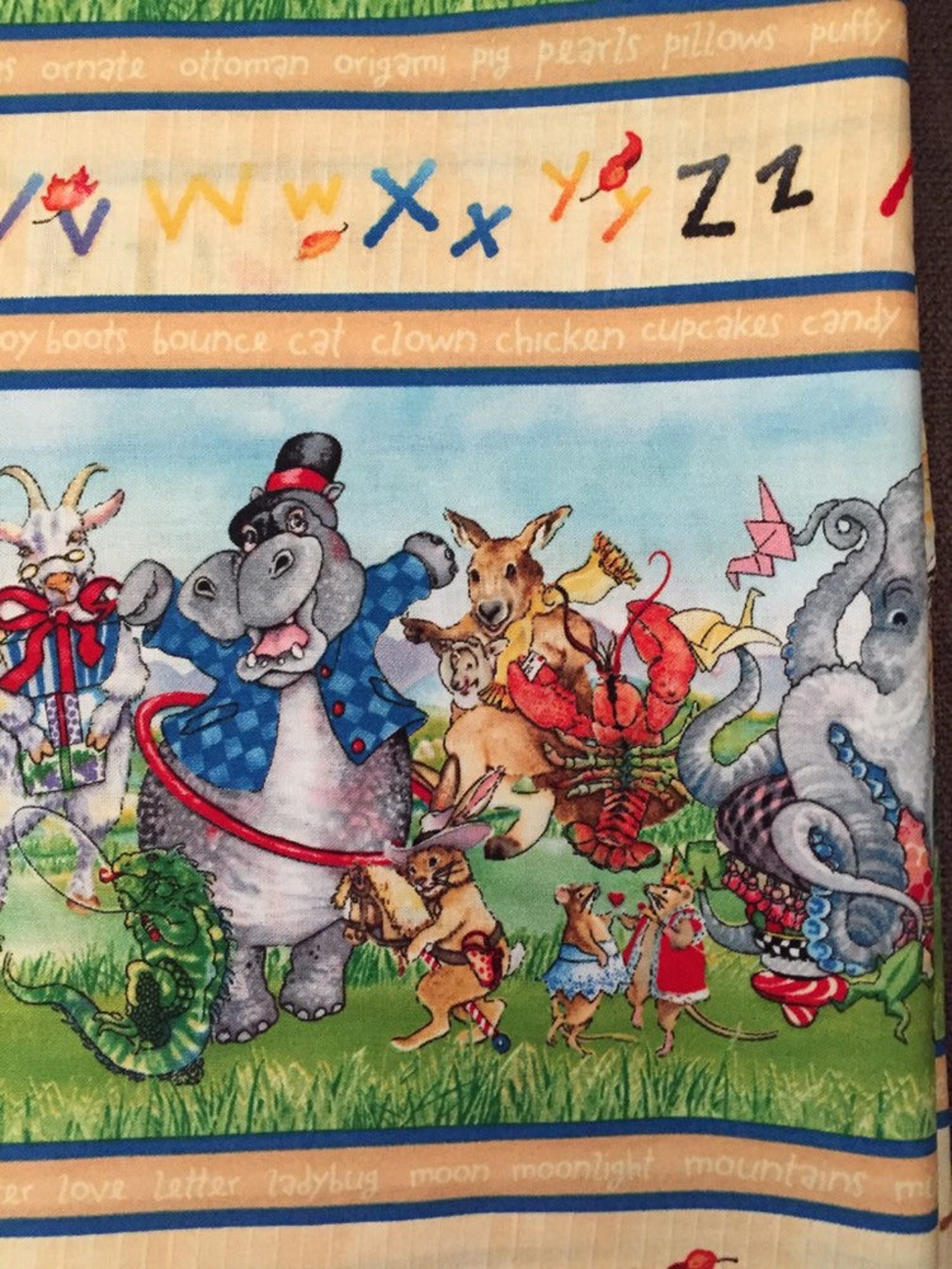 Alphabet Soup Animal Border by the metre | Etsy