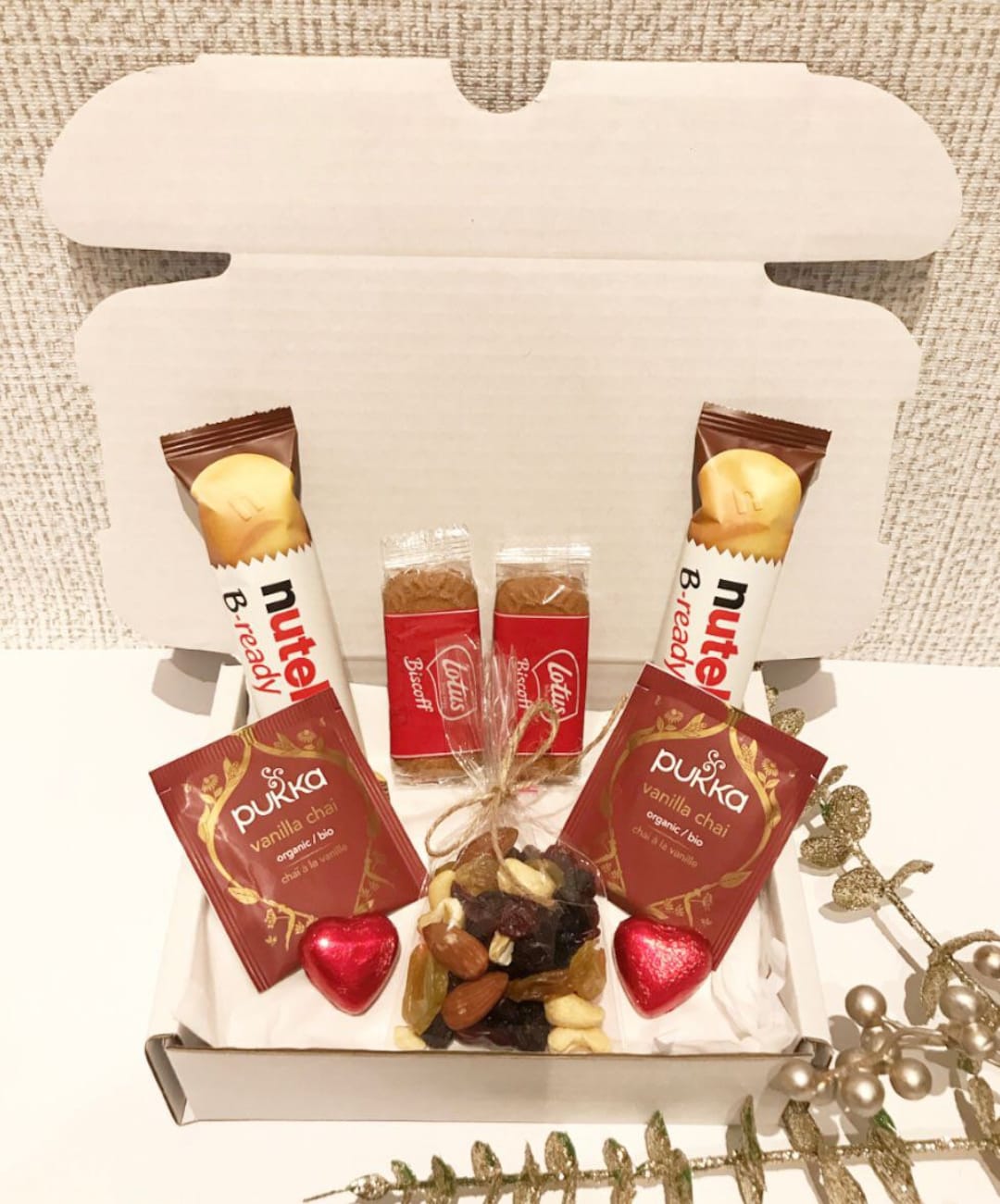 Luxury Couples Snack Box - Etsy