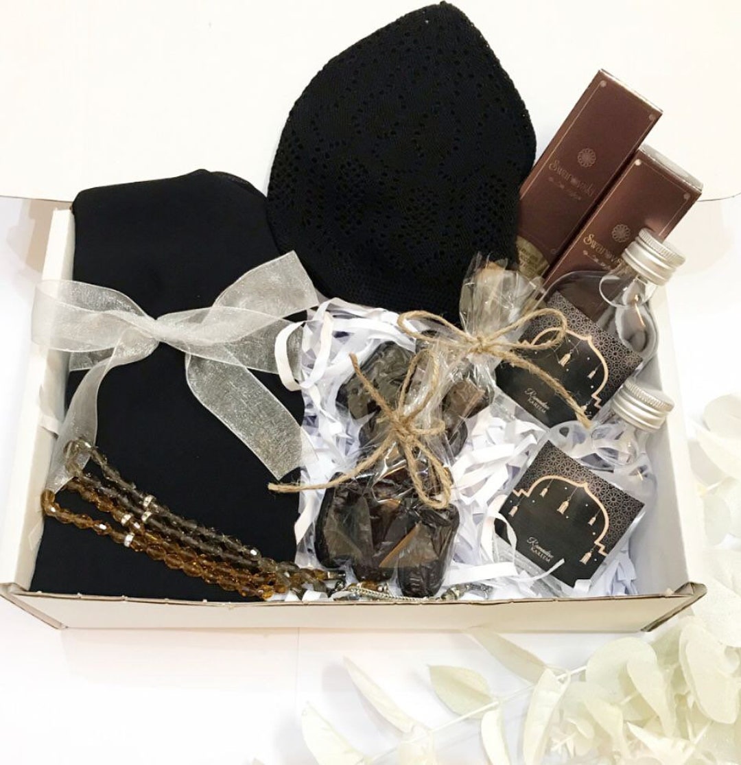Luxury Couples Hamper Box Islamic Gift Revert Modest Wife Husband ...