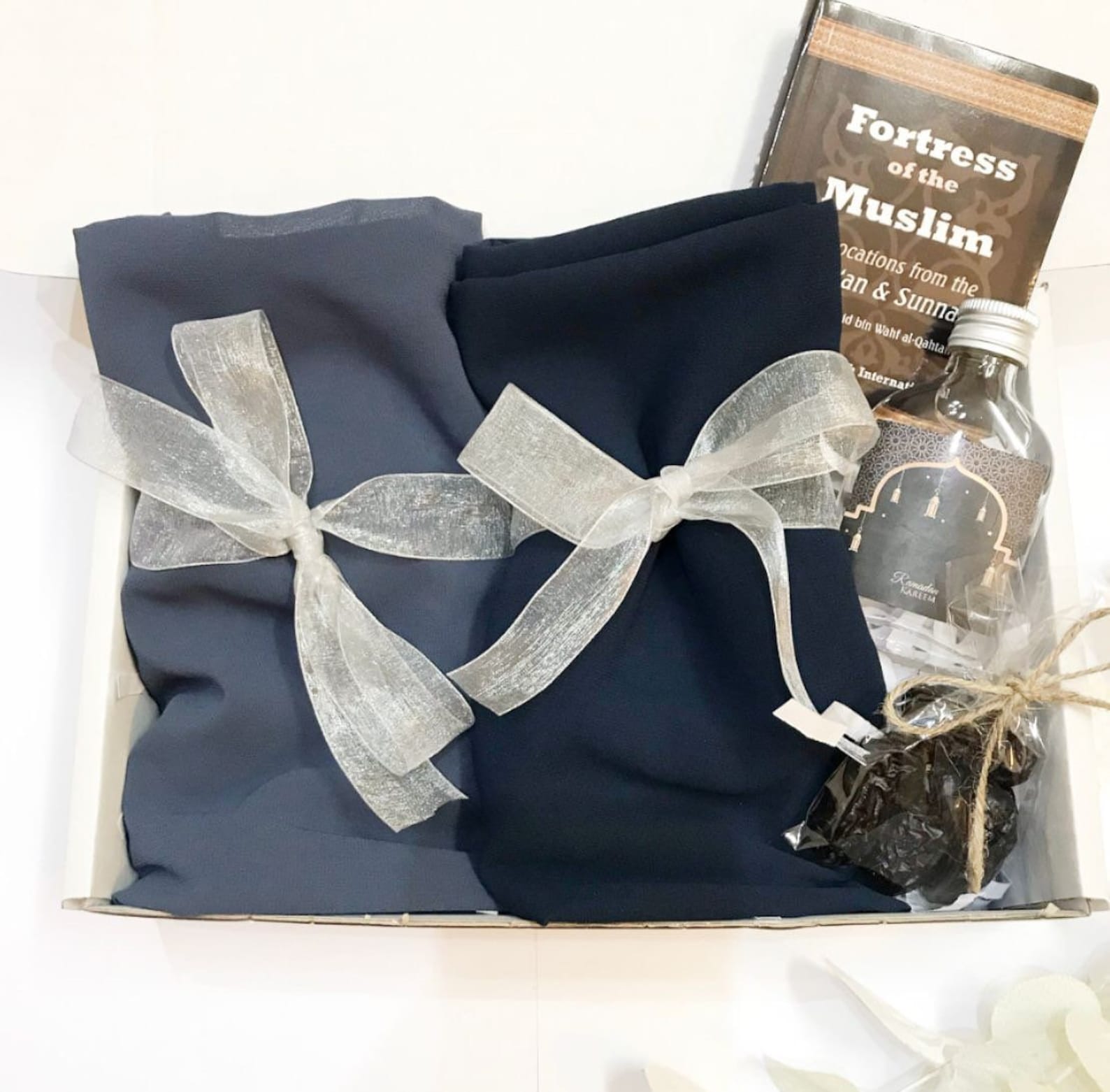 Luxury Hijab Hamper Box Islamic Gift Revert Modest Mother - Etsy