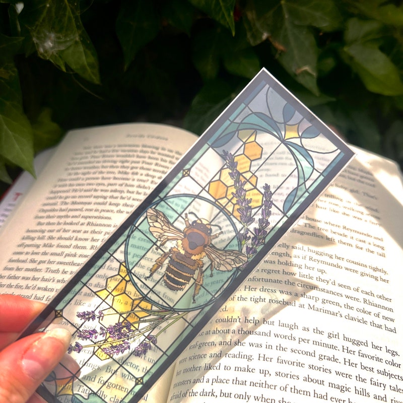 Bee Bookmark - Etsy