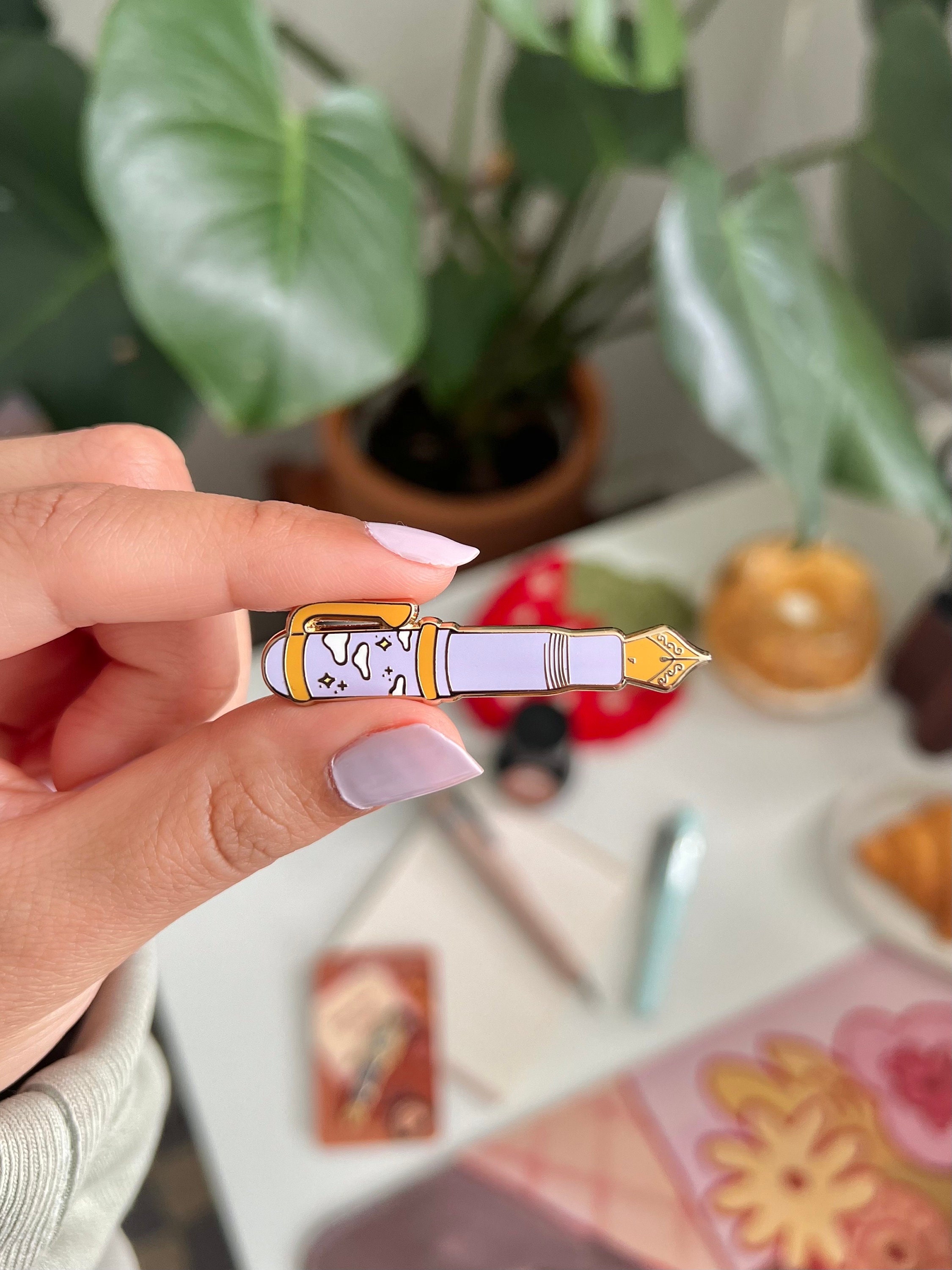 Fountain Pen Enamel Pin - Kawaii, Marlene Vega, Pen, Stationery - Etsy