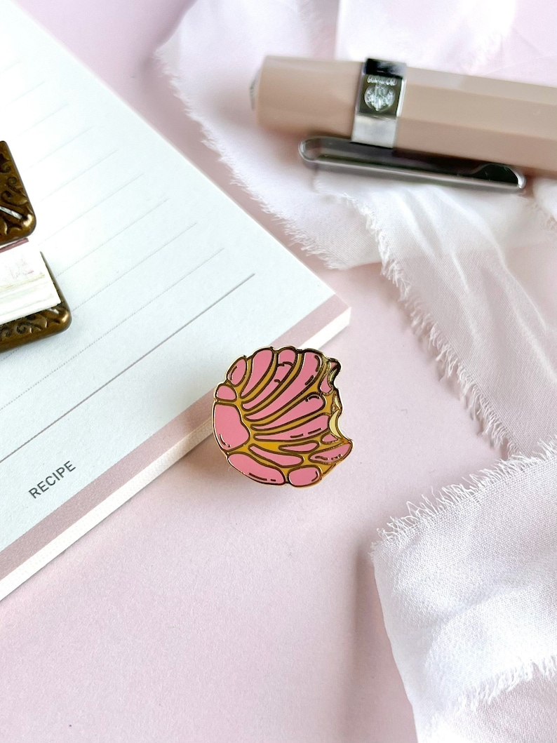 Concha Pan Dulce Enamel Pin Abuelita Chocolate Pin Mexican - Etsy
