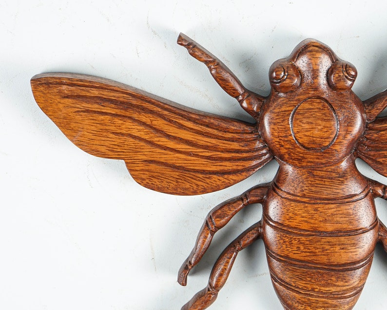 Bee Wall Art, Wood Carving, Insect Statue, Handcrafted, Animal ...