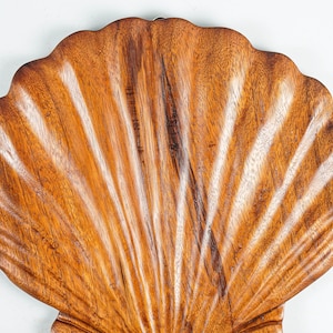 Seashell Wall Decor, Wall Art, Wood Carving, Seashell Sculpture ...